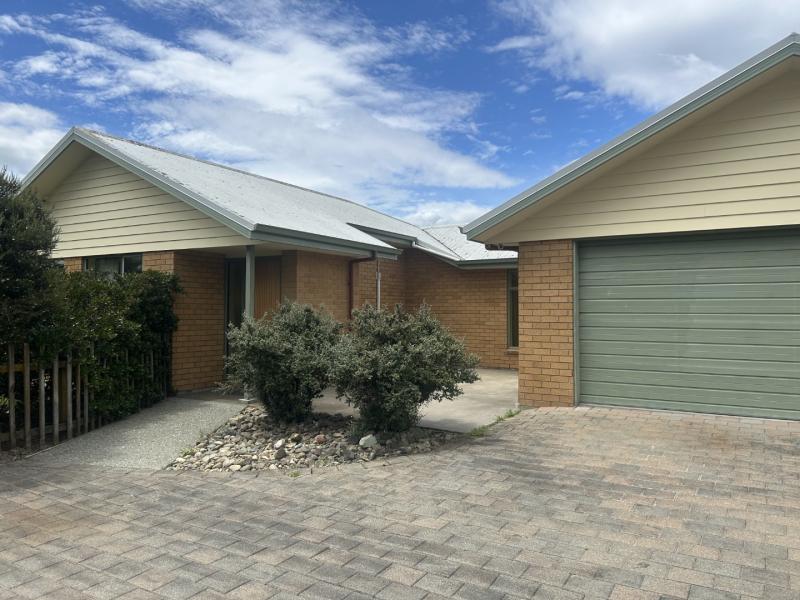 Listings — Summit Real Estate